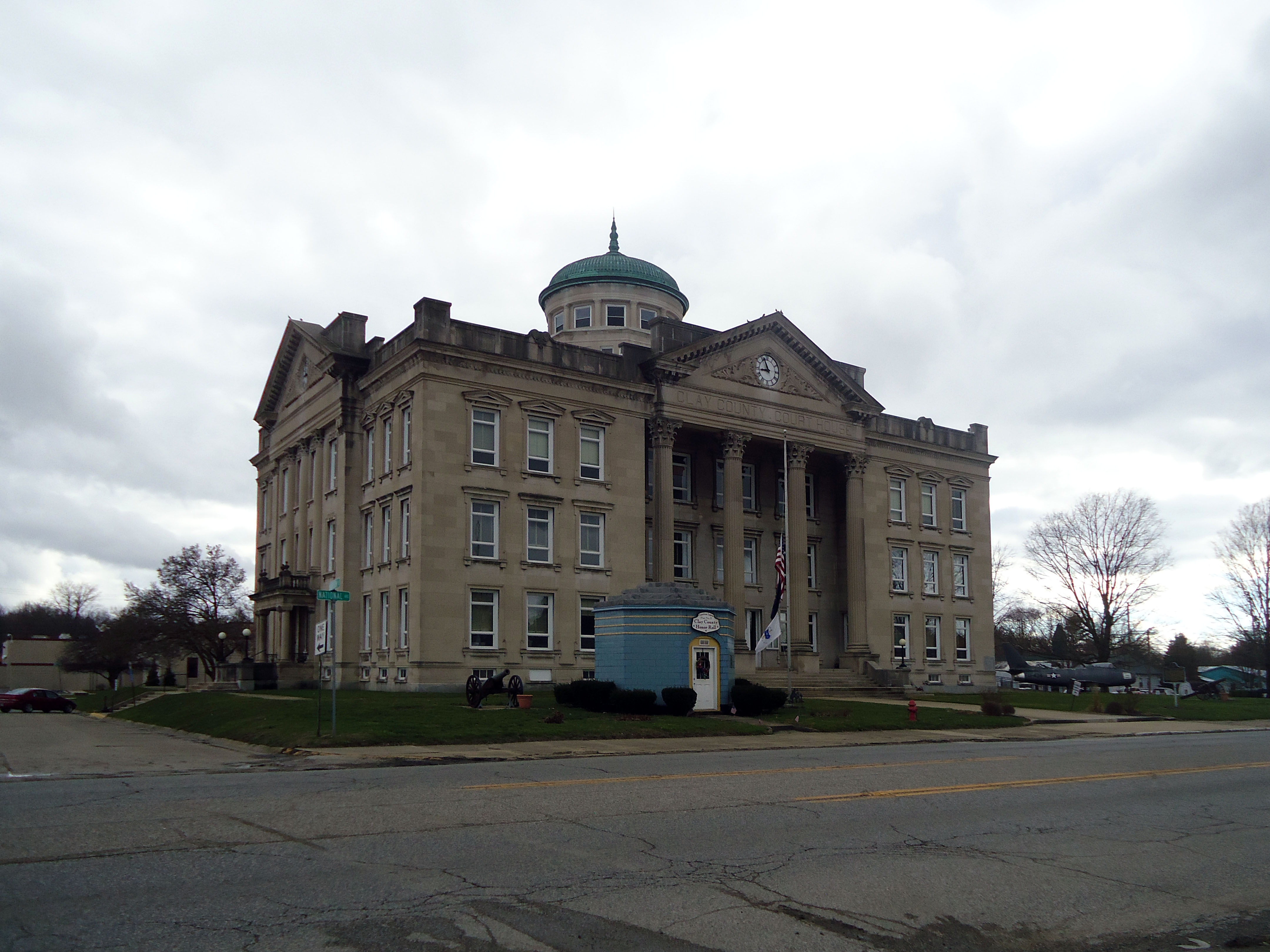 The Clay County, Indiana Courthouse (1914-) | Hiding in Plain Sight