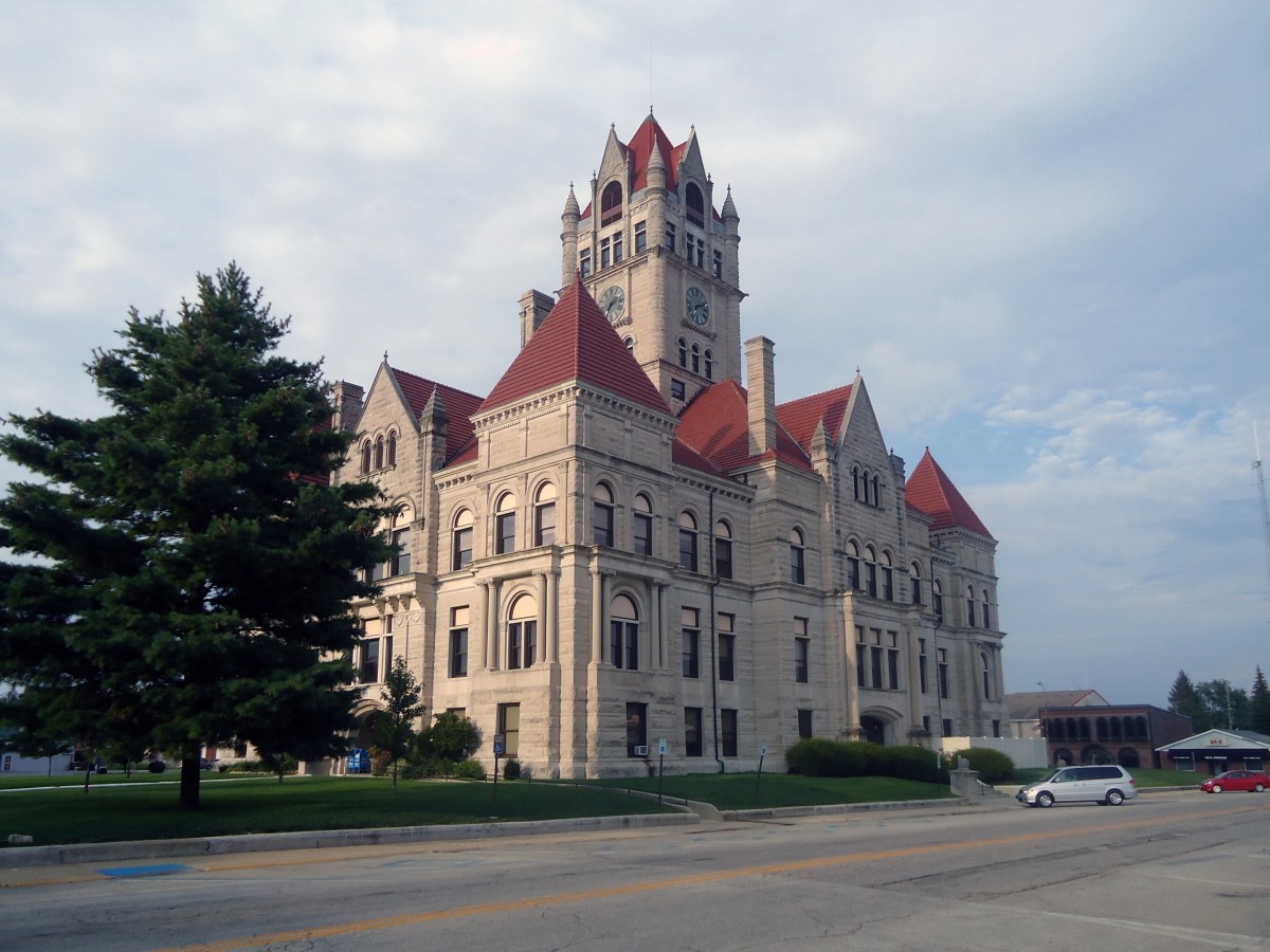 The Rush County, Indiana Courthouse (1896-) | Ted Shideler