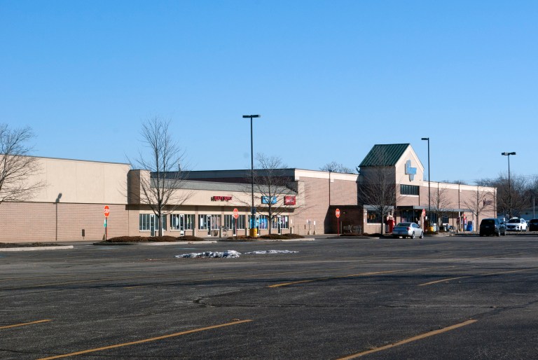 The Pierre Moran Mall in Elkhart: Resting -and Rusting- in Pieces ...