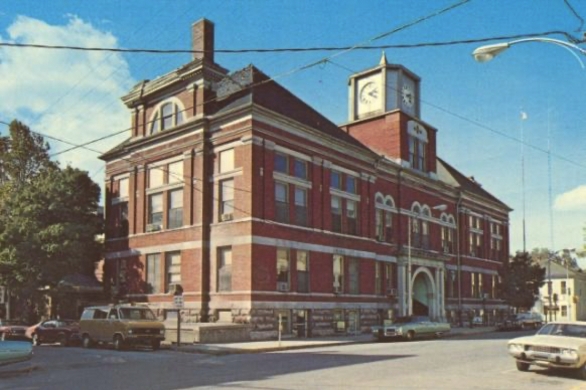 The Cass County Courthouse in Indiana (1979-) | Hiding in Plain Sight