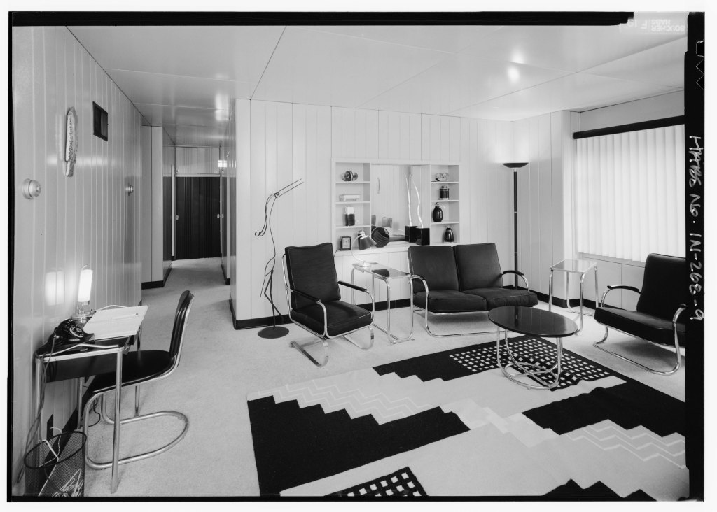 Lustron living in Anderson | Hiding in Plain Sight