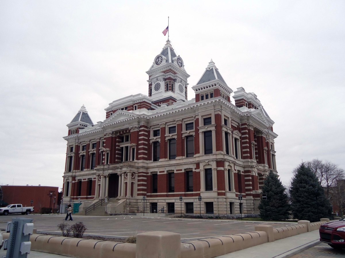 The Johnson County, Indiana Courthouse (1882-) | Hiding in Plain Sight