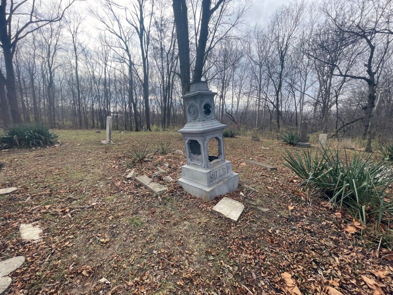 The sad state of Sharp Cemetery | Hiding in Plain Sight