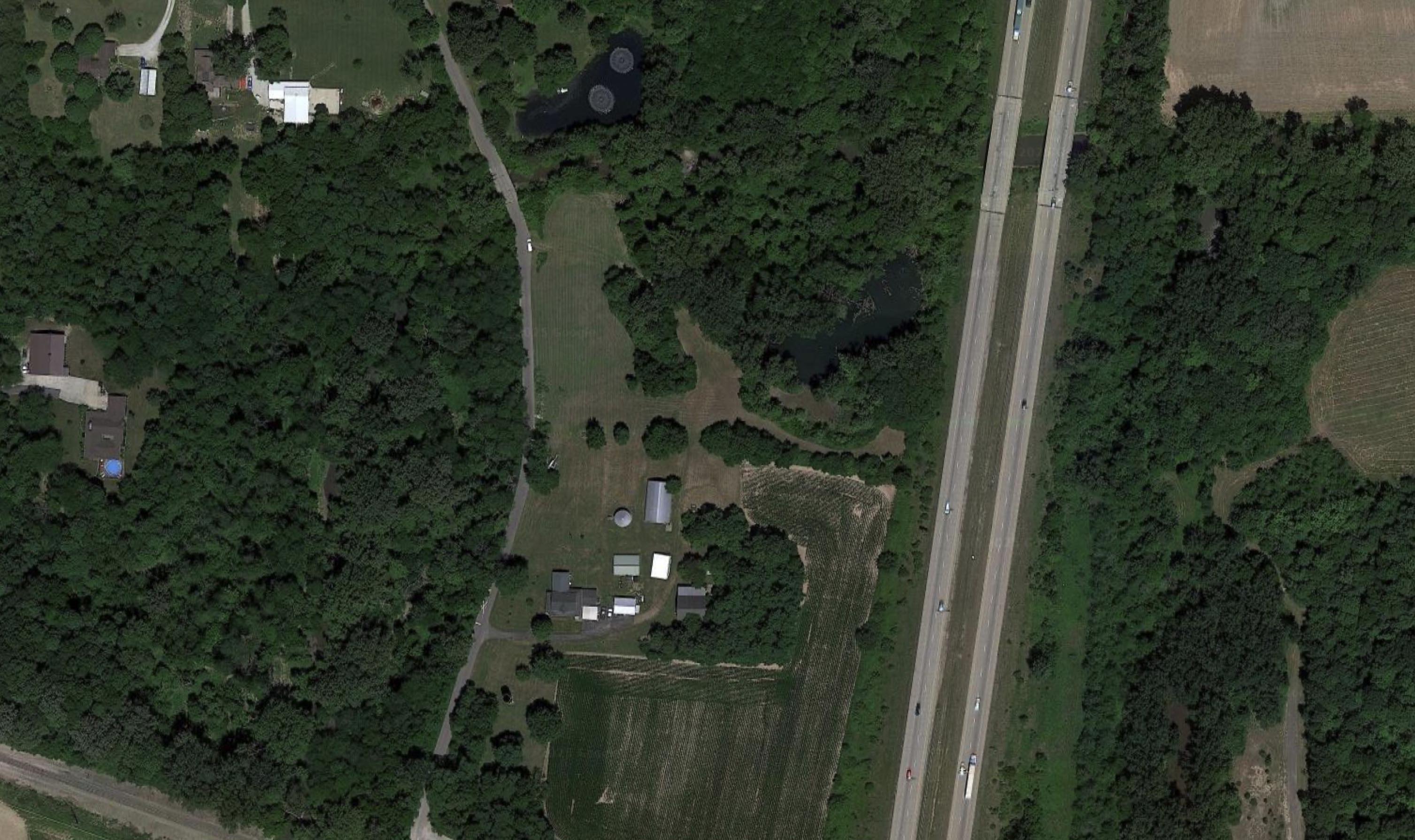 The landmark silo of Lee Pit Road | Hiding in Plain Sight