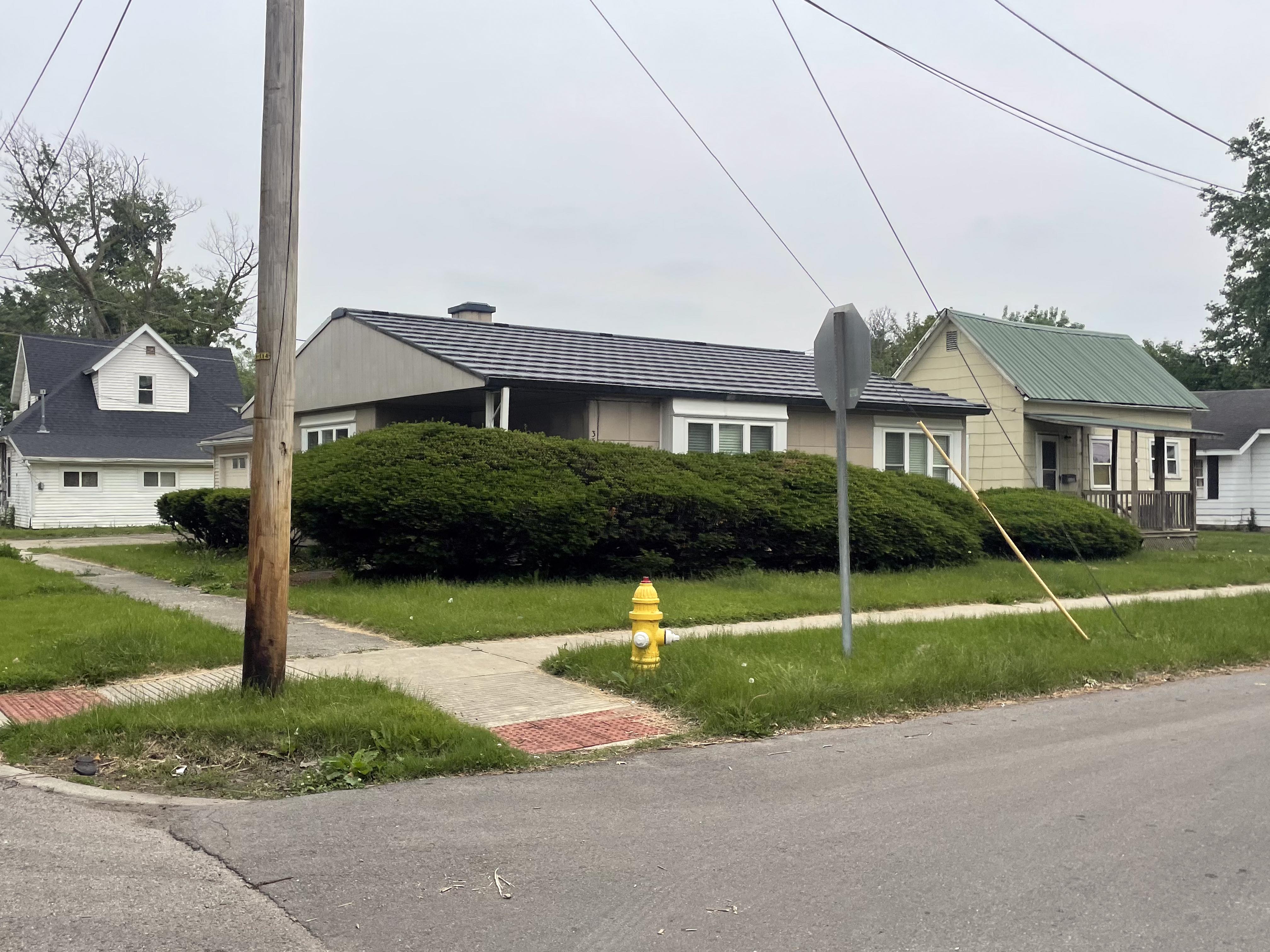 Five Lustrons in Marion | Hiding in Plain Sight